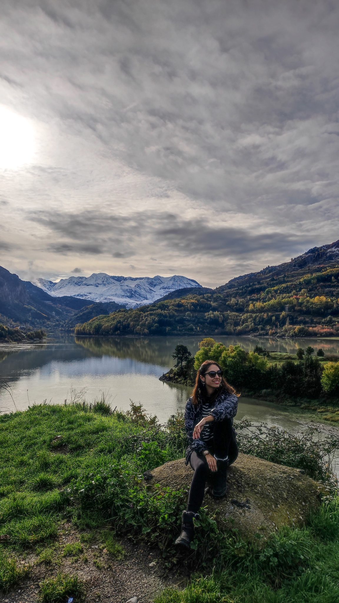 Guía Completa de Lanuza: Qué Ver, Hacer y Consejos de Viaje